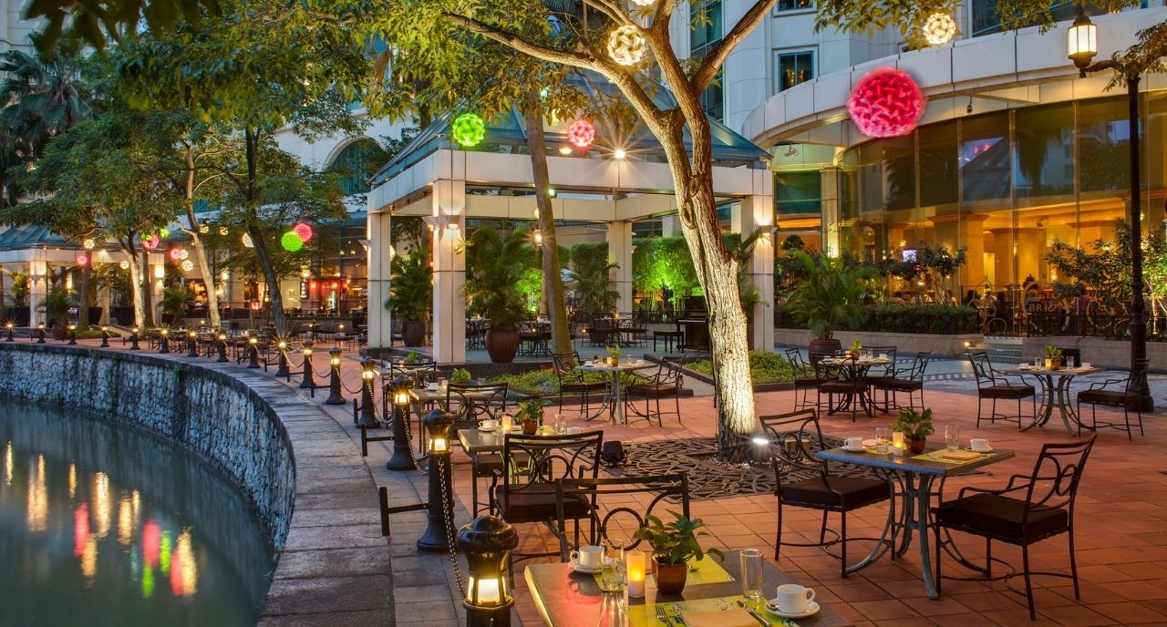 Riverside Restaurants Singapore | Grand Copthorne Waterfront
