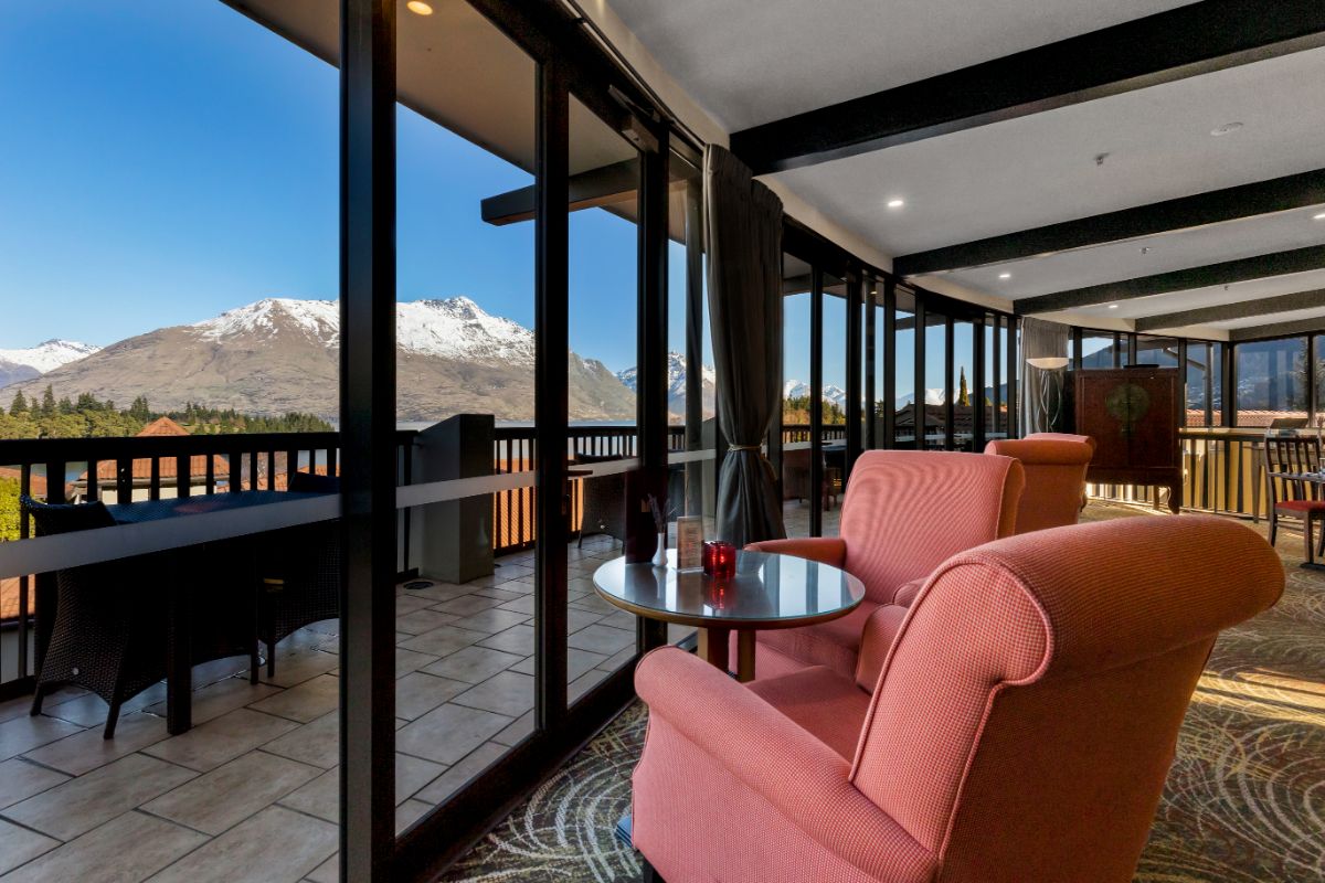 Copthorne Hotel and Resort Queenstown Lakefront | 4* Resort